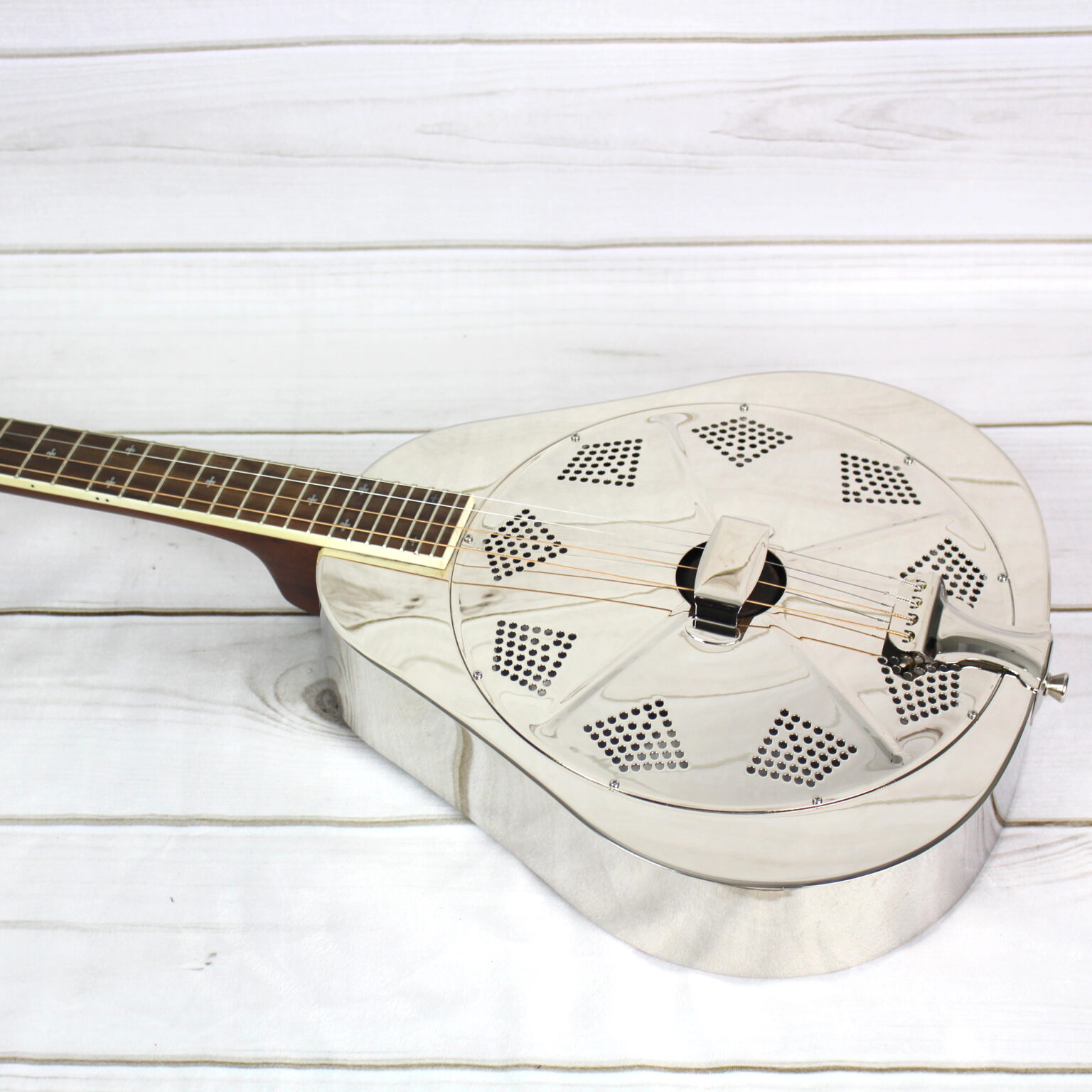 Royall Teardrop Tenor Brass Body Resonator Bright Nickel Finish - The ...