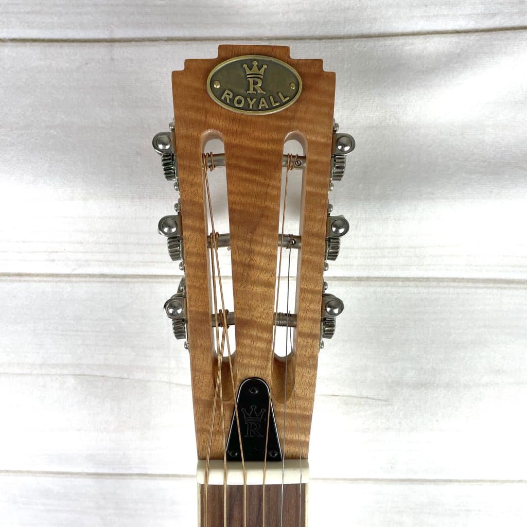 Royall Resonators Flame Maple Natural Finish Tricone Cutaway Resonator ...