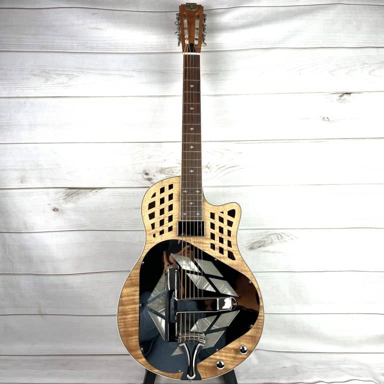 Royall Resonators Flame Maple Natural Finish Tricone Cutaway Resonator ...