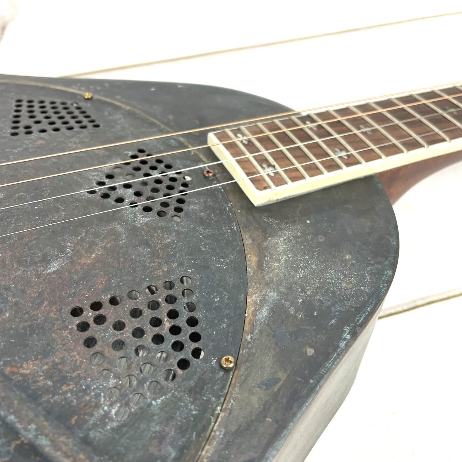 Royall Teardrop Tenor Singlecone Brass Body Resonator Distressed Relic ...