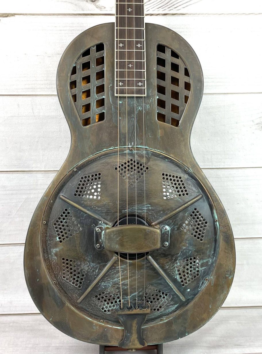 Royall Long Scale Parlor Tenor Brass Body Resonator Distressed Relic ...