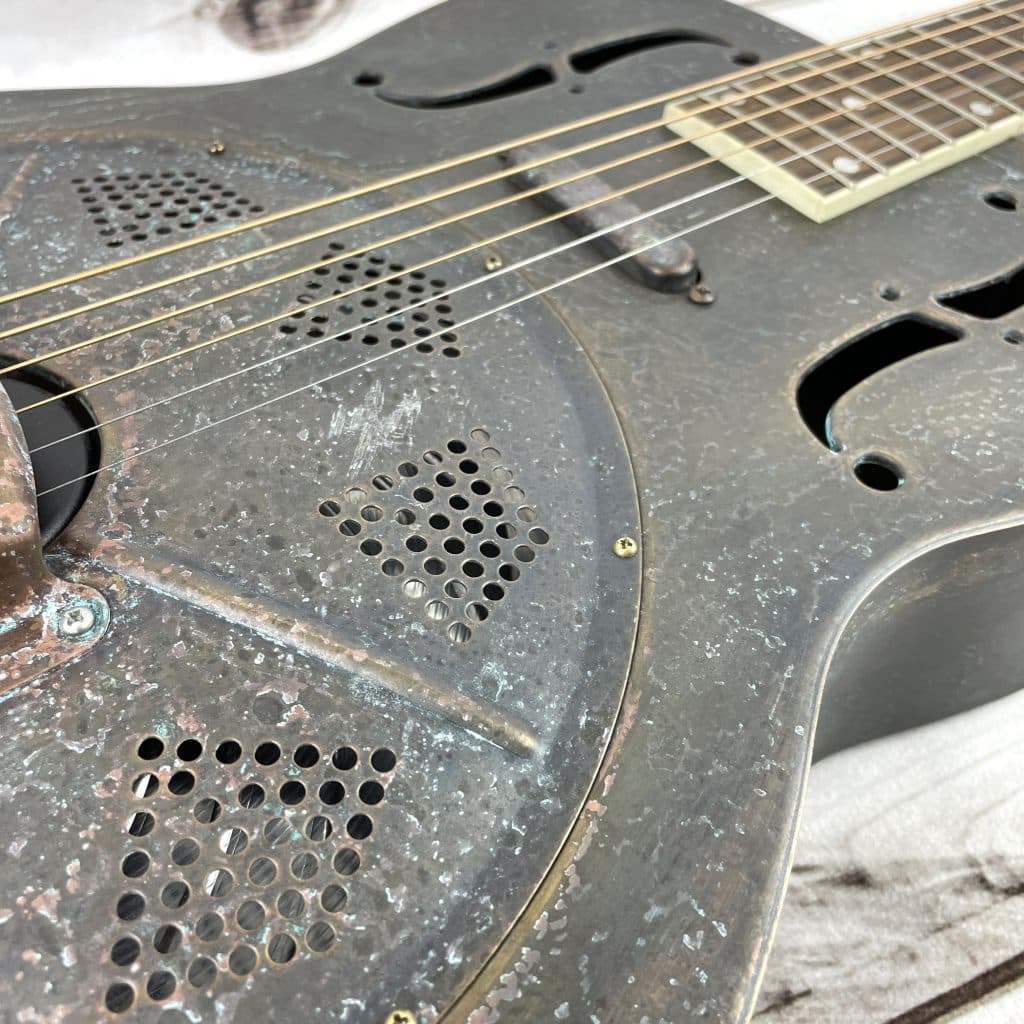 Royall FB Blues Hound Heavy Relic Copper Finish 14 Fret Single Cone ...