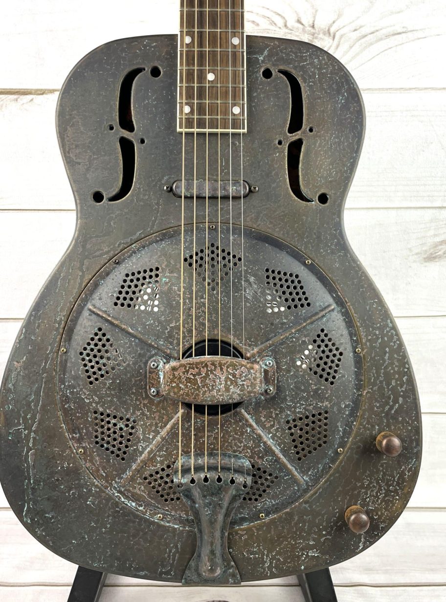 Royall FB Blues Hound Heavy Relic Copper Finish 14 Fret Single Cone ...