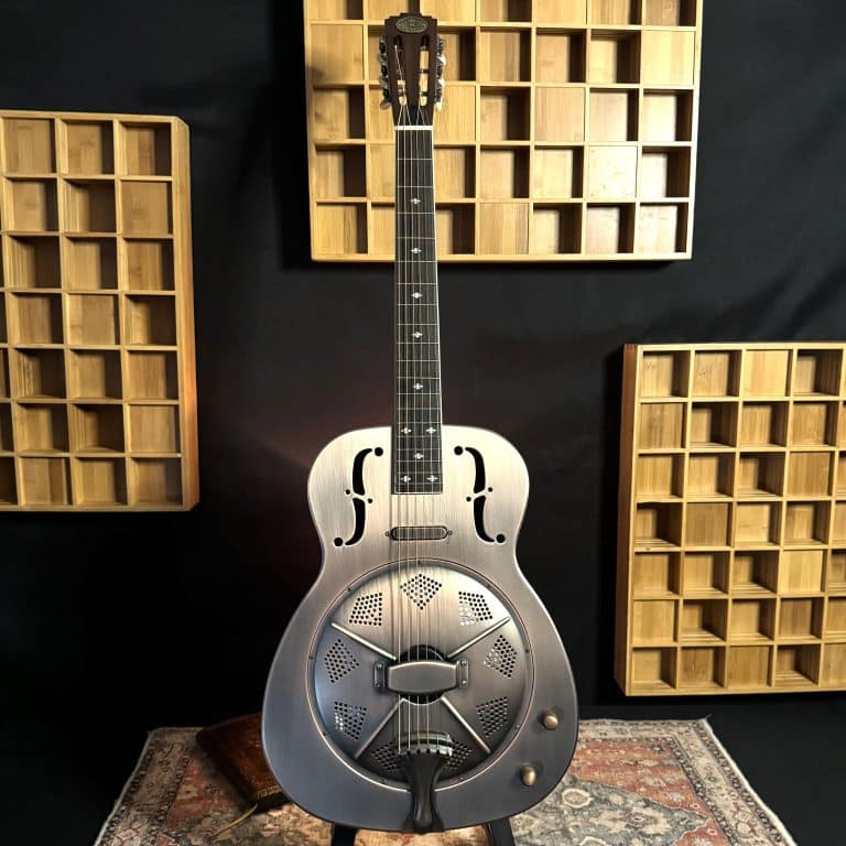 Royall FB Blues Hound Aged Burnished Copper Finish 14 Fret Single Cone ...