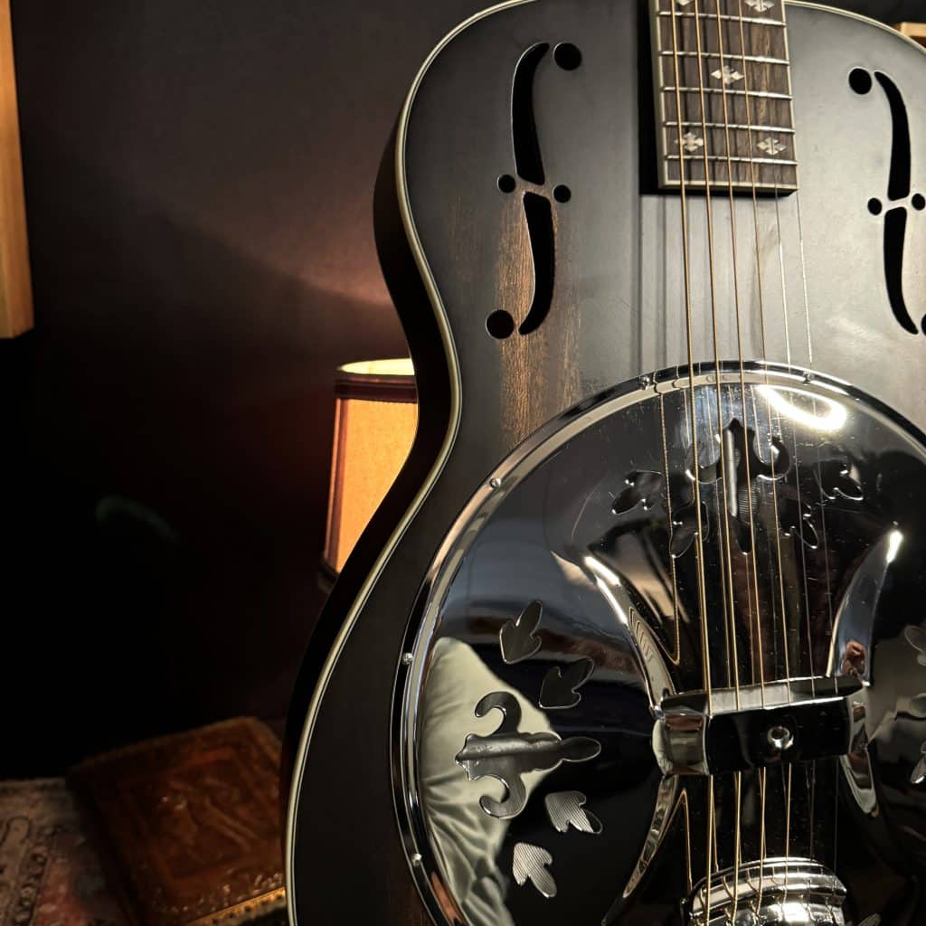 Royall 198 Spider Special Solid Distressed Mahogany Spidercone ...