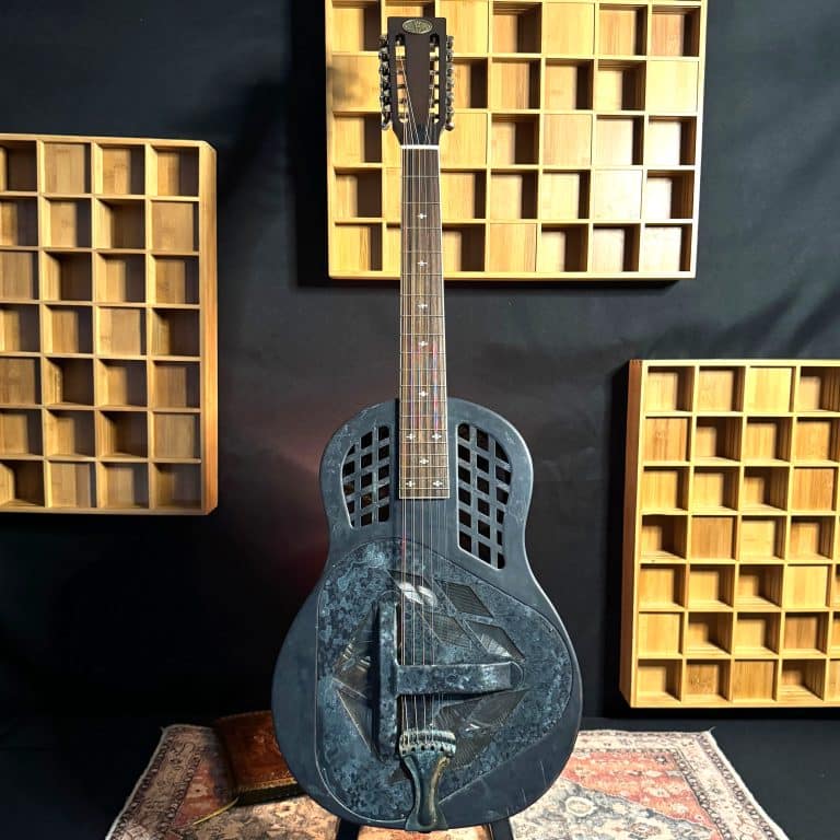 Royall Trifecta Relic Blue Wash Copper 12 String Tricone Resonator ...