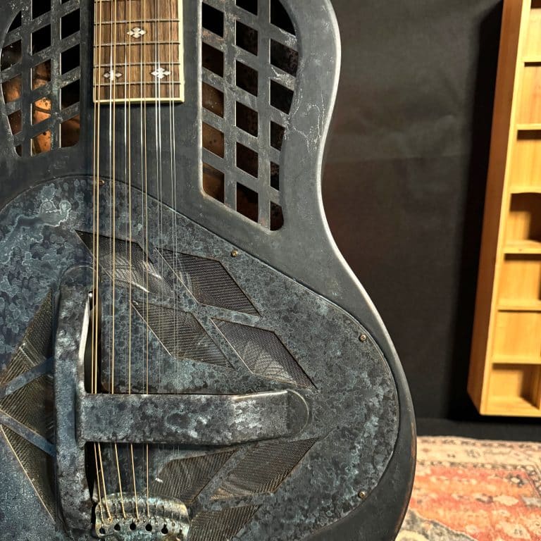 Royall Trifecta Relic Blue Wash Copper 12 String Tricone Resonator ...