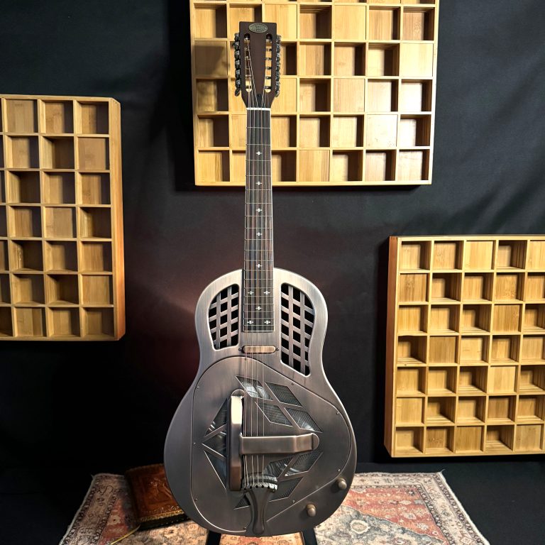 Royall Trifecta Aged Burnished Copper 12 String Tricone Resonator With ...