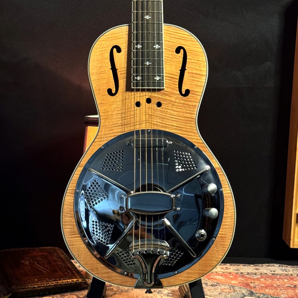 Wood Body Parlor Resonators Archives - The Royall Resonator Co.