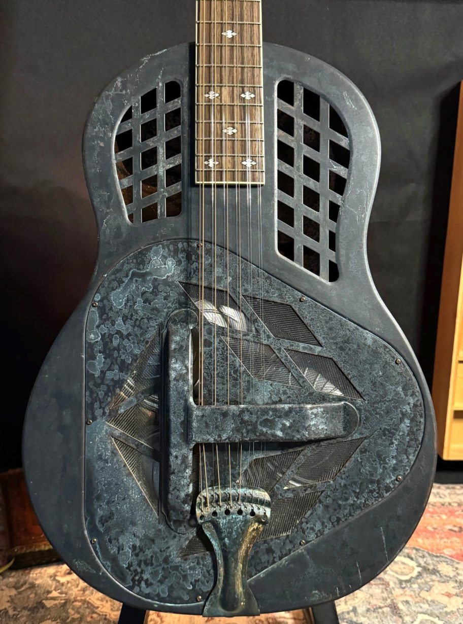 Royall Trifecta Relic Blue Wash Copper 12 String Tricone Resonator ...