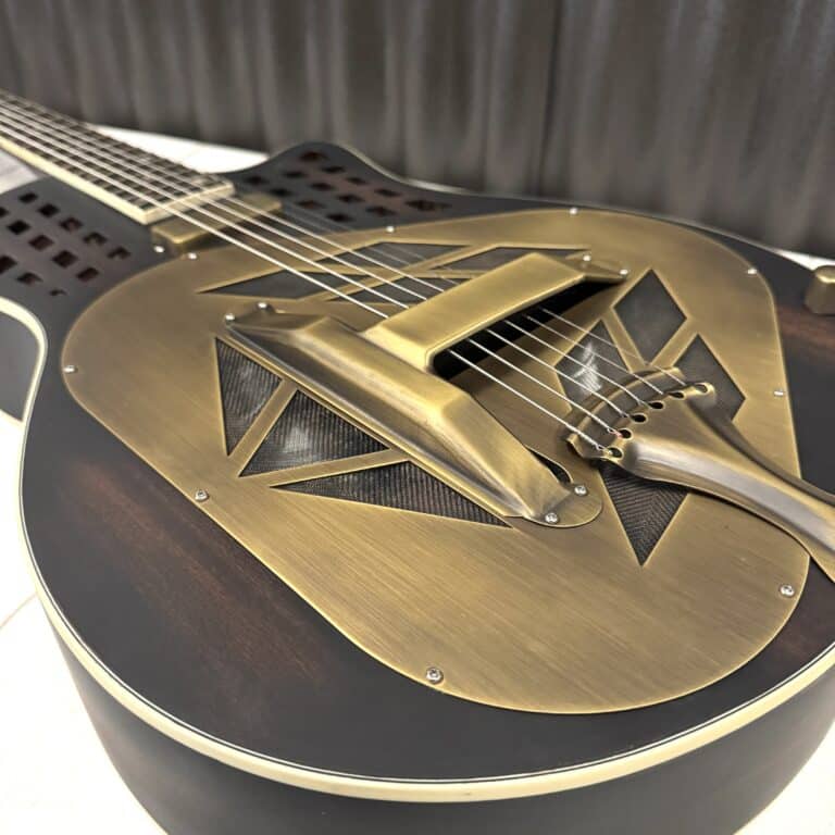 Royall 231856 Trifonium Cutaway Mahogany "Rotty" Finish Tricone ...